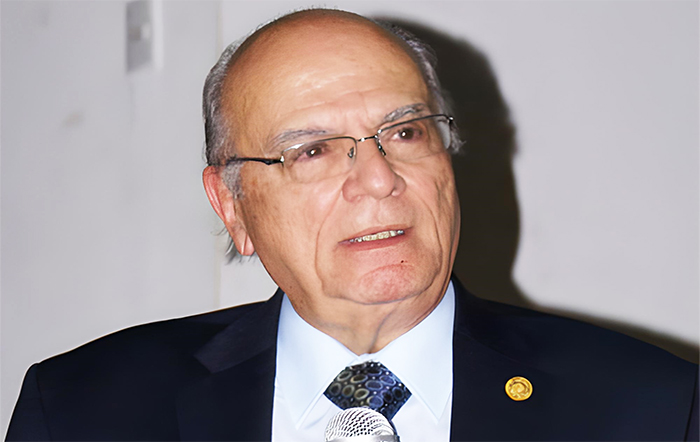 Román Duque Corredor morre aos 81 anos e deixa vasto legado na ...